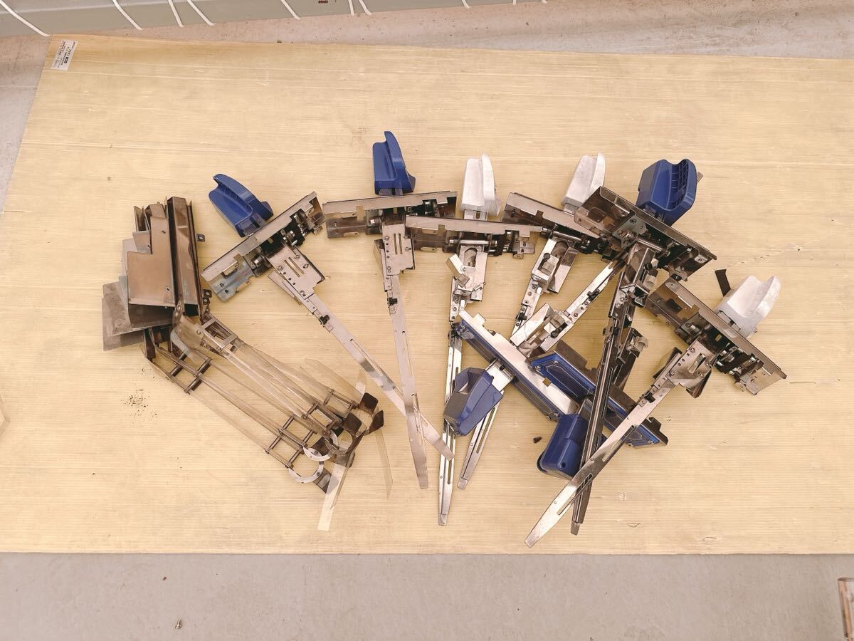 コナミ スピンフィーバー メダル投入口 ボールレール アーケード コナミ スピンフィーバー メダル投入口 ボールレール アーケード