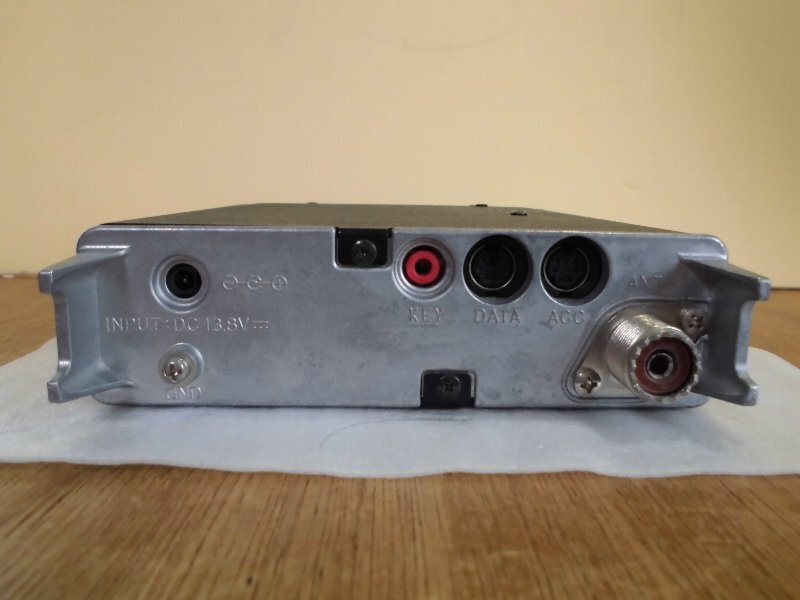 ヤエス YAESU FT-817 HF~430MHz オールモード ポータブル ヤエス YAESU FT-817 HF~430MHz オールモード ポータブル