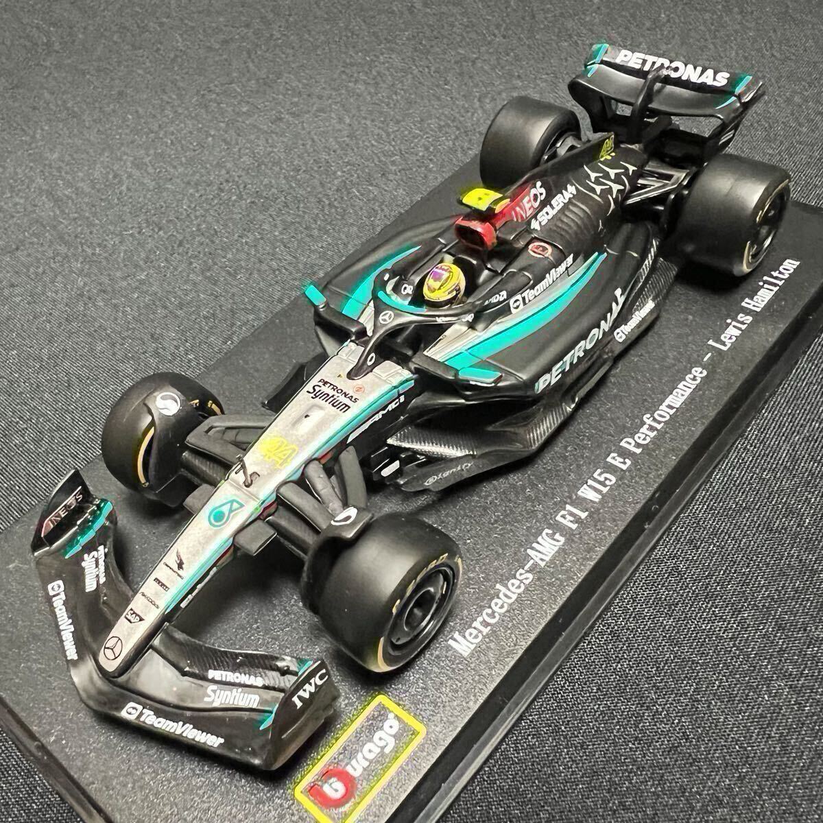 Yahoo!オークション - 【44】 ブラーゴ F1 1 43 2024年 メルセデス-AMG...