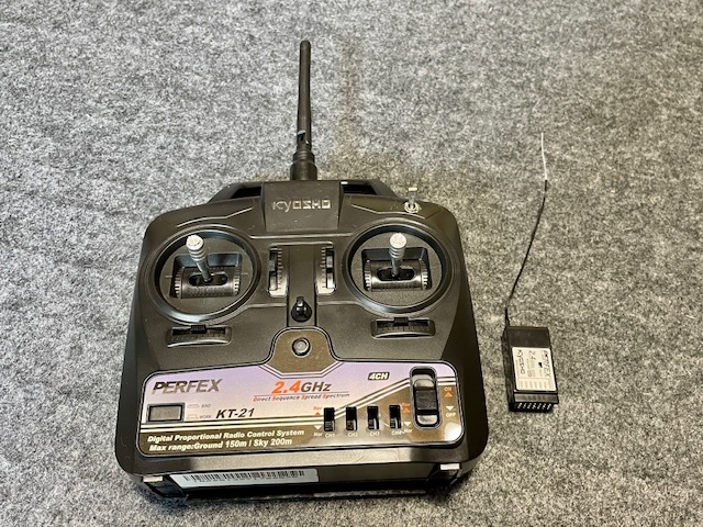 Yahoo!オークション - KYOSHO 京商 KT-21 4ch送信機・6ch受信機セット...