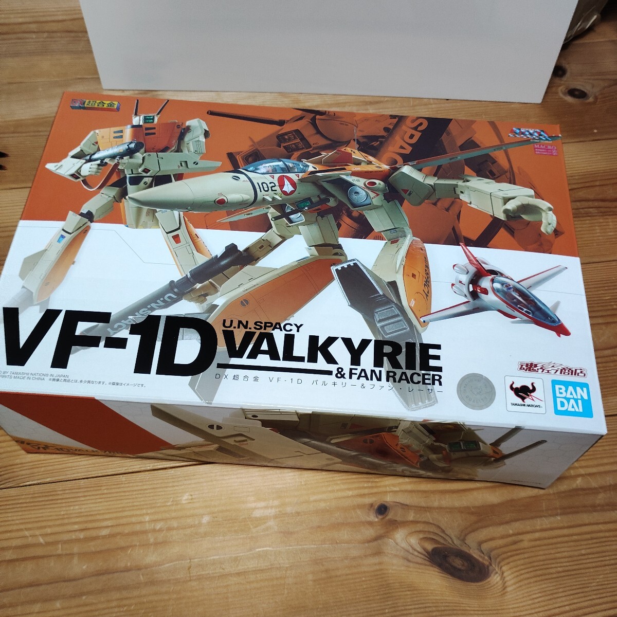Yahoo!オークション - バンダイBANDAI DX超合金 VF-1D バルキリー＆フ...