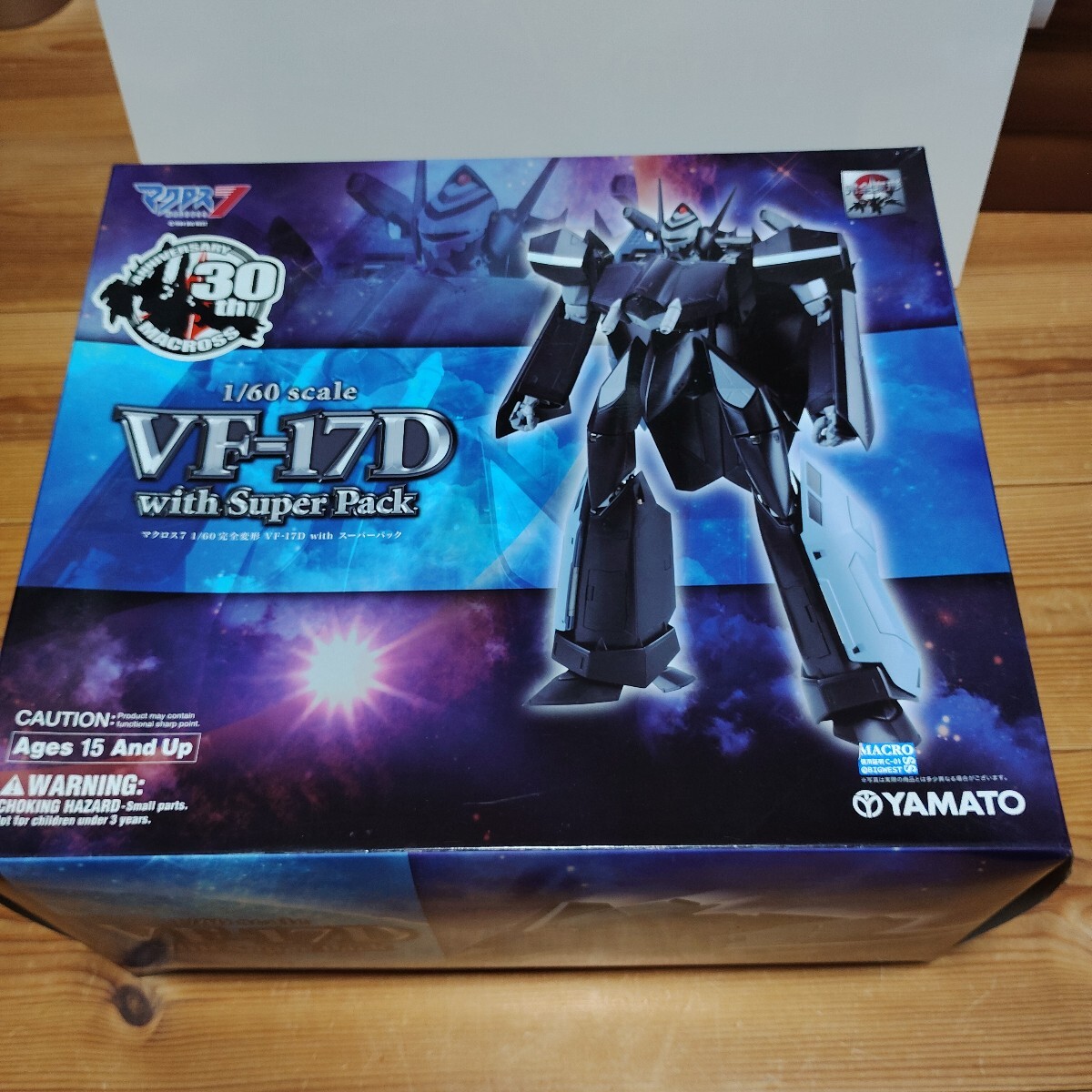 Yahoo!オークション - 1/60 やまと マクロス 完全変形 VF-17D with ス...