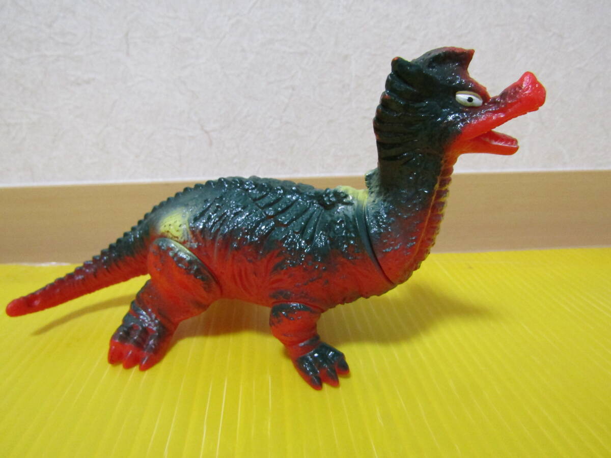 Yahoo!オークション - A0715 1978年 ポピー リッガー キングザウルスシ...