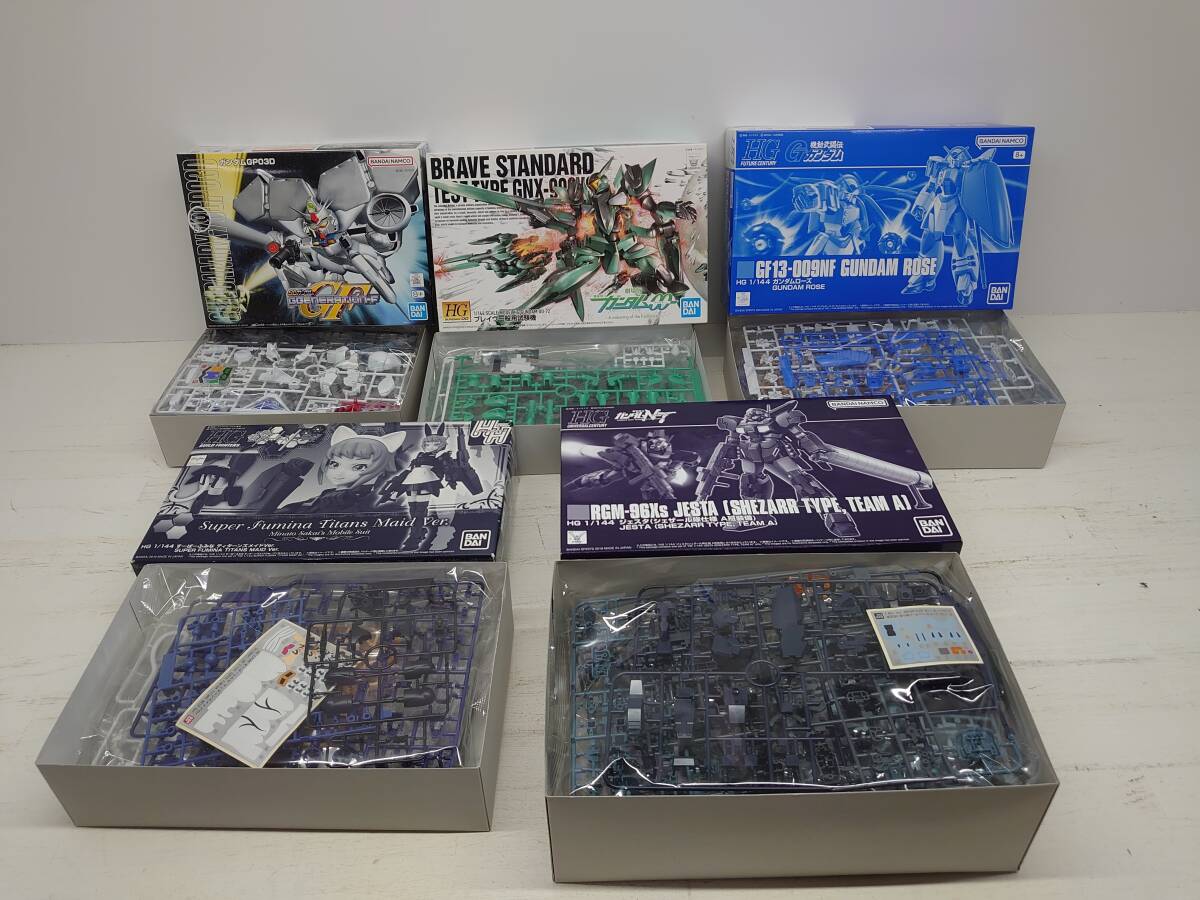 Yahoo!オークション - 113-R83) 未組立品 ガンプラ 大量セット アクシ...