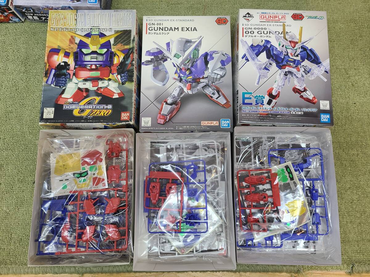 Yahoo!オークション - 113-Y79) 現状品 未組立品 SDガンダム まとめ売...