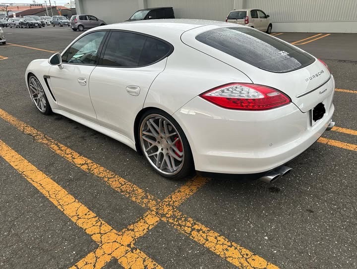 Yahoo!オークション - ポルシェ パナメーラ 970 M46 左ハンドル ローダ...