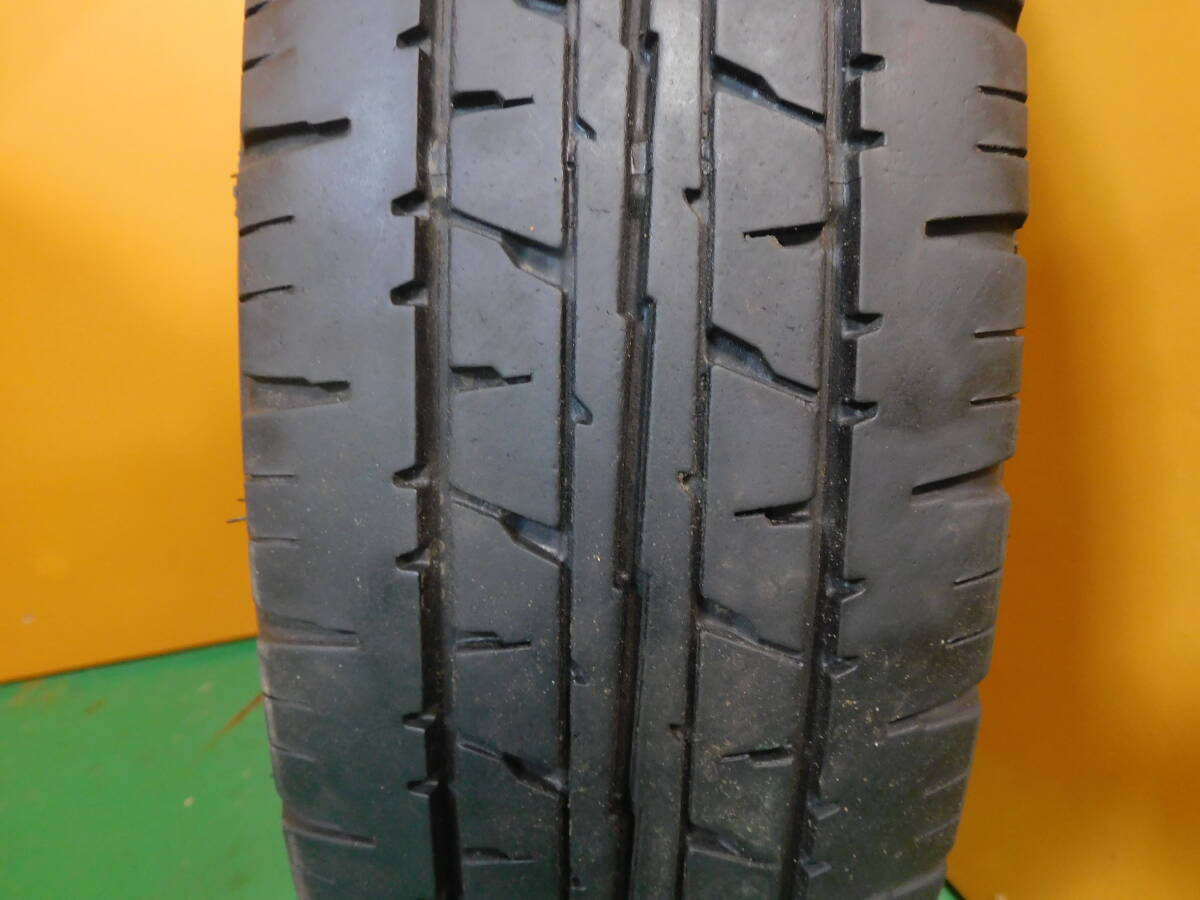 Yahoo!オークション - 145R12 6P.R LT DUNLOP 軽バン 軽トラ 製造年202...