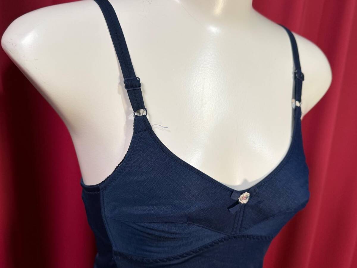 Yahoo!オークション - S048 スリップ ワコール サイズA80-90 シンプル ...