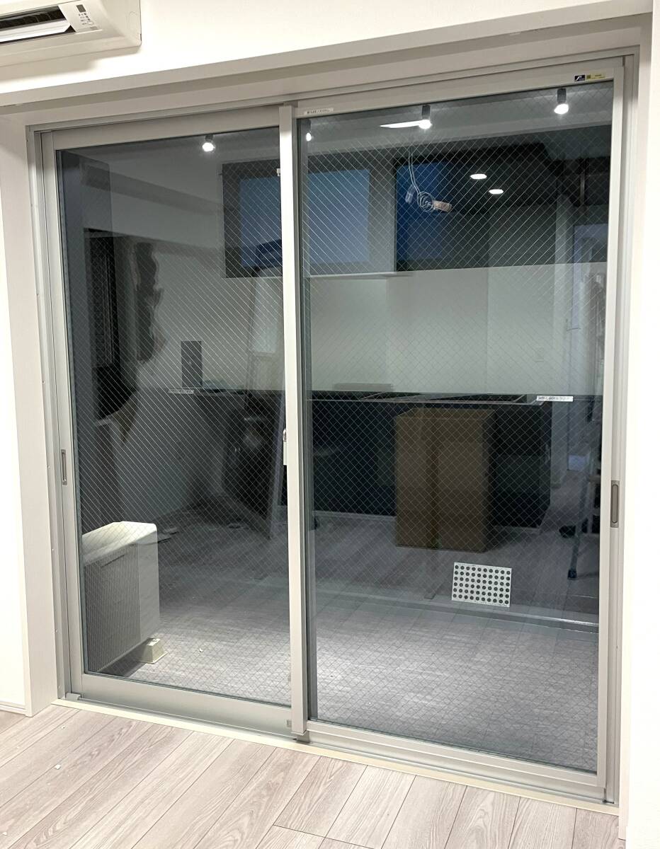 モデルルーム展示品/LIXIL/リクシル/PRO-SE/窓/サッシ/ペアガラス/2枚組/K9231219/1875×2000 P8(窓、サッシ)｜売買されたオークション情報、yahooの商品 ...