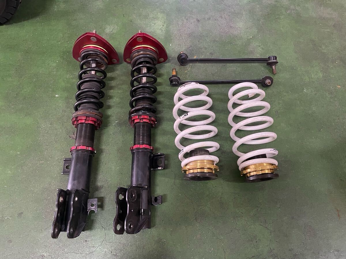 Honda ステップワゴン RK1 RK5 HKS Blitz フルタップ 車高調 サスペンション ローダウン ダウンサス ホンダ 全高調整式 RG1 RG3(サスペンションキット（一式 ...