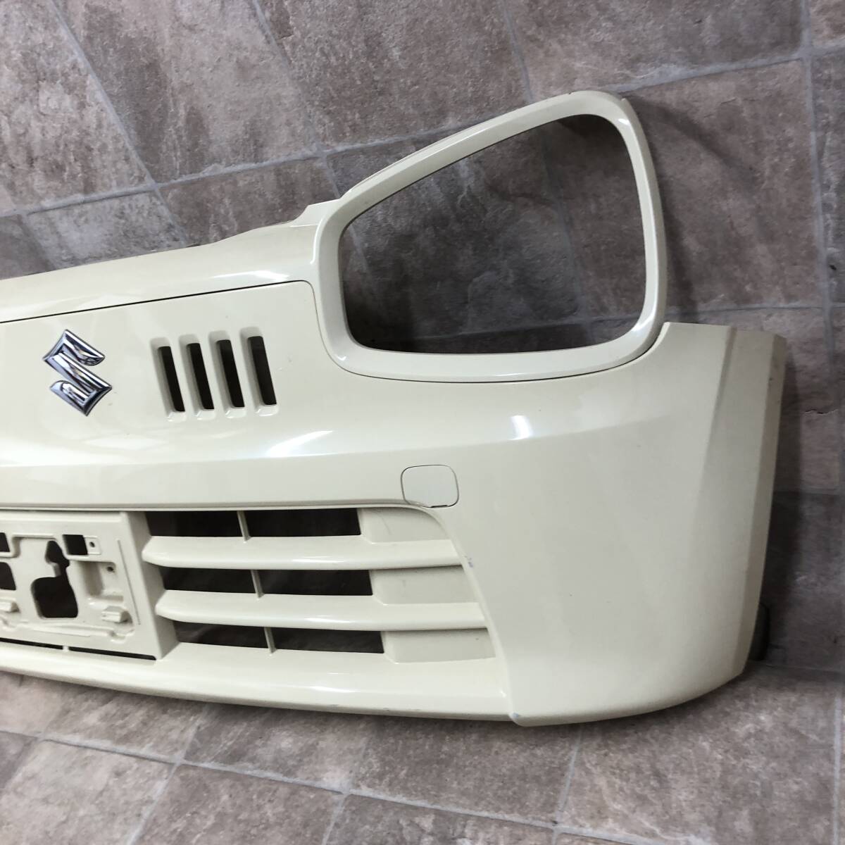 Yahoo!オークション - D3-267/HA36V/HA36Sアルト純正フロントバンパー7...