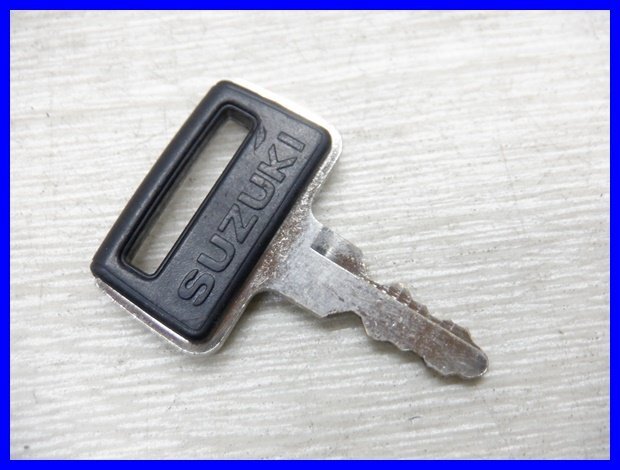 Yahoo!オークション - a590 GSX1100Sカタナ GS110X メインキー 60