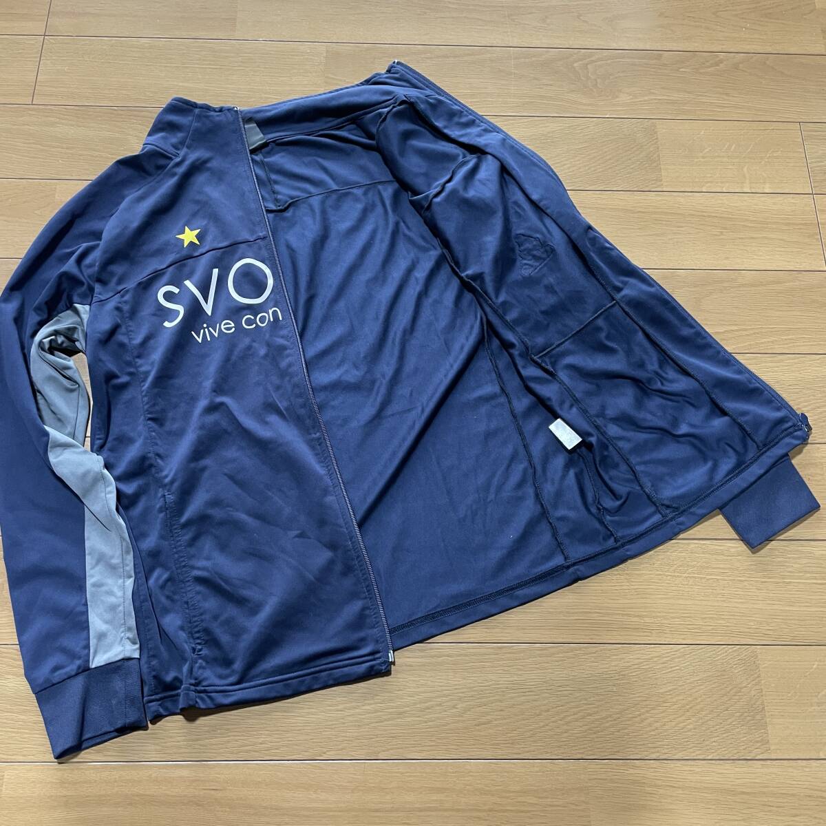 Yahoo!オークション - X-7 SVOLME/スボルメ サイズ M・紺×グレー ZIP ...