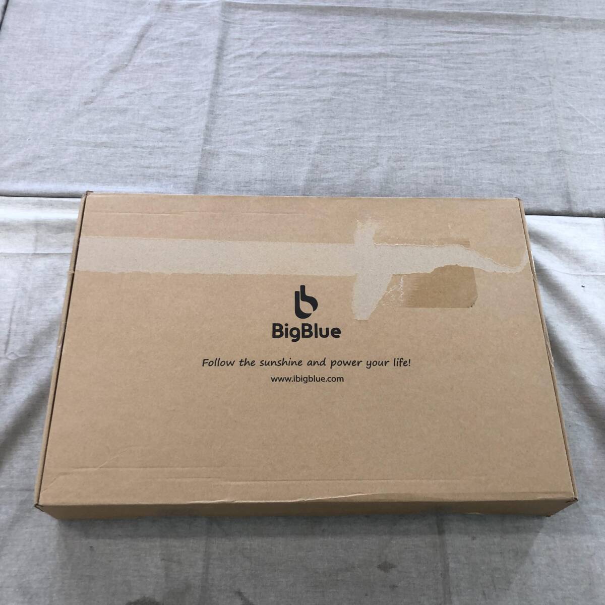 Yahoo!オークション - BigBlue 150W ソーラーパネル 折りたたみ式 B445