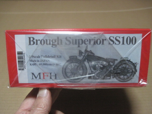 Yahoo!オークション - MFH K-485 1/9 Brough Superior SS100 ブラフ メ...
