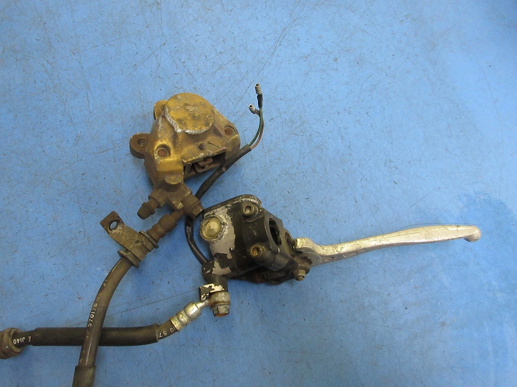 スーパージョグZ 3YK フロントブレーキマスター キャリパー ブレンボ ヤマンボ 681-29(キャリパー)｜売買されたオークション情報、yahooの商品情報をアーカイブ公開 ...