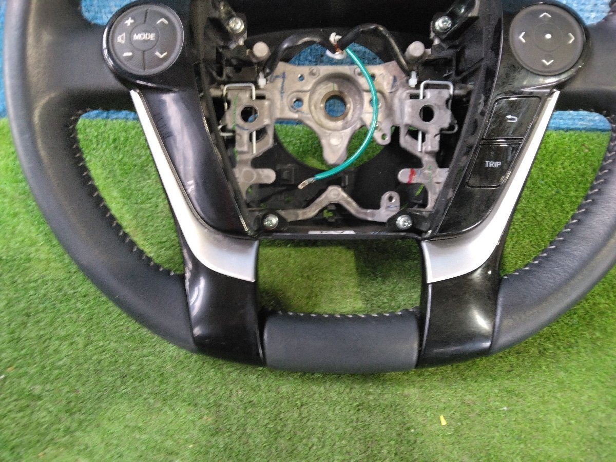 Yahoo!オークション - NHP10 アクア 後期 ステアリングハンドル レザー