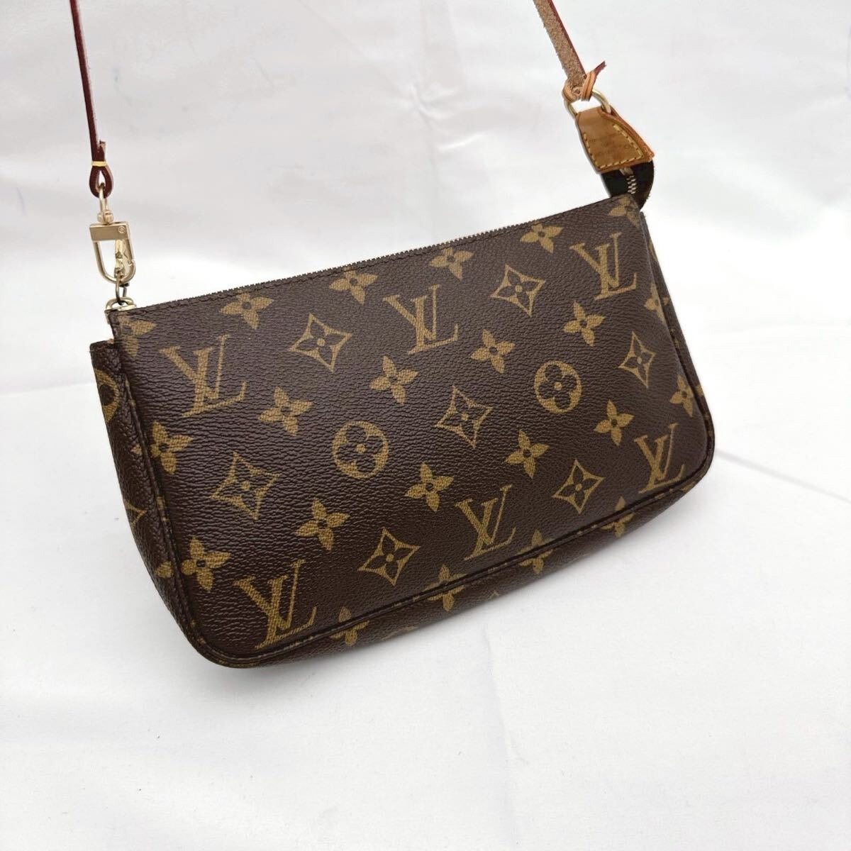 Yahoo!オークション - k275 LOUIS VUITTON ルイヴィトン アクセソワー...