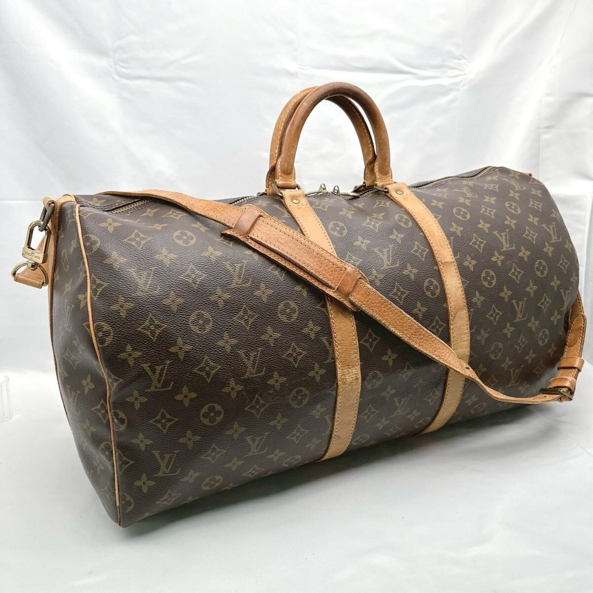 w288 ルイヴィトン LOUIS VUITTON キーポル・バンドリエール 55 w288 ルイヴィトン LOUIS VUITTON キーポル・バンドリエール 55