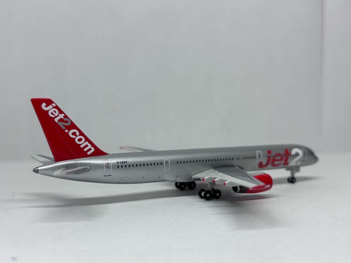 Yahoo!オークション - 1/400 Gemini Jets Jet2 Boeing757-200 G-LSAA ...