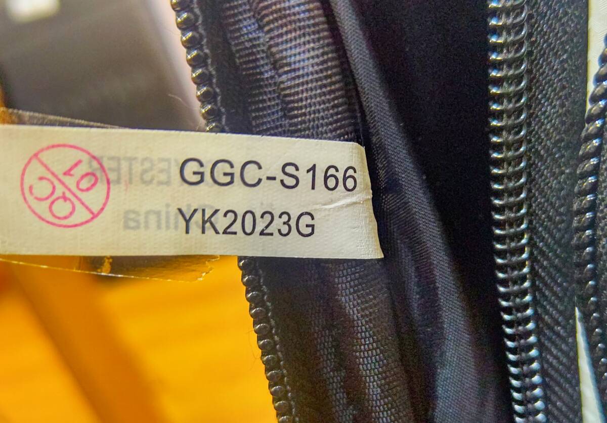 Yahoo!オークション - 中古 スリクソン キャディバッグ GGC-S166 ホワ...