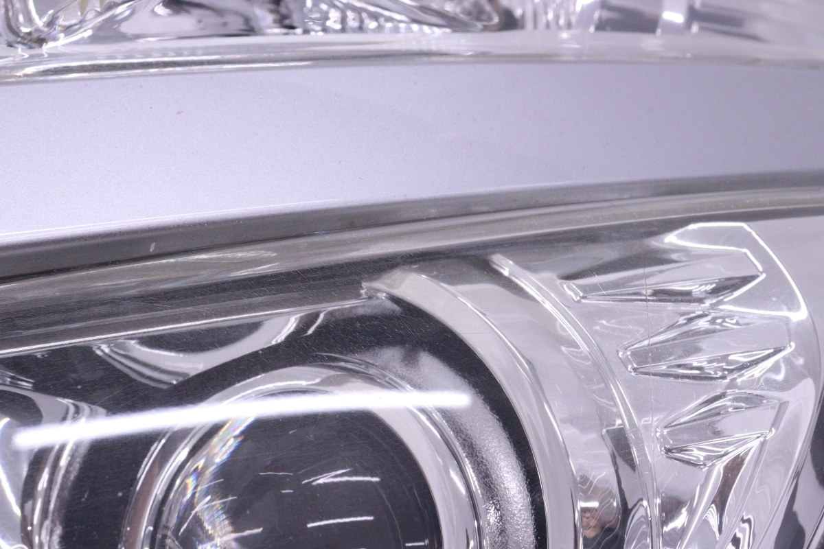 Yahoo!オークション - 54-241 AFS無 前期 HID E52 エルグランド 左ヘッ...