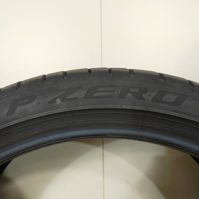 Yahoo!オークション - PIRELLI 235/35R19 91Y P ZERO ピレリ ピーゼロ...