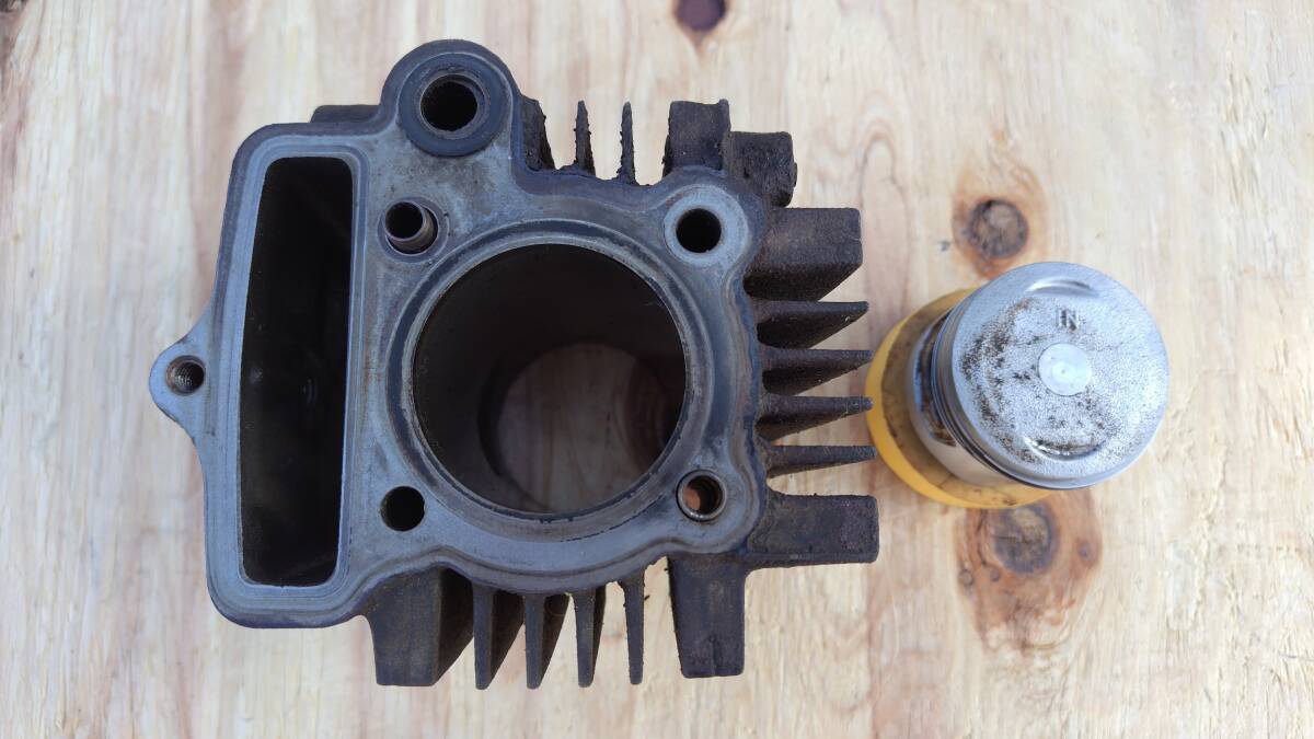 Yahoo!オークション - 12V スーパーカブ90DX 純正 ピストン シリンダー...