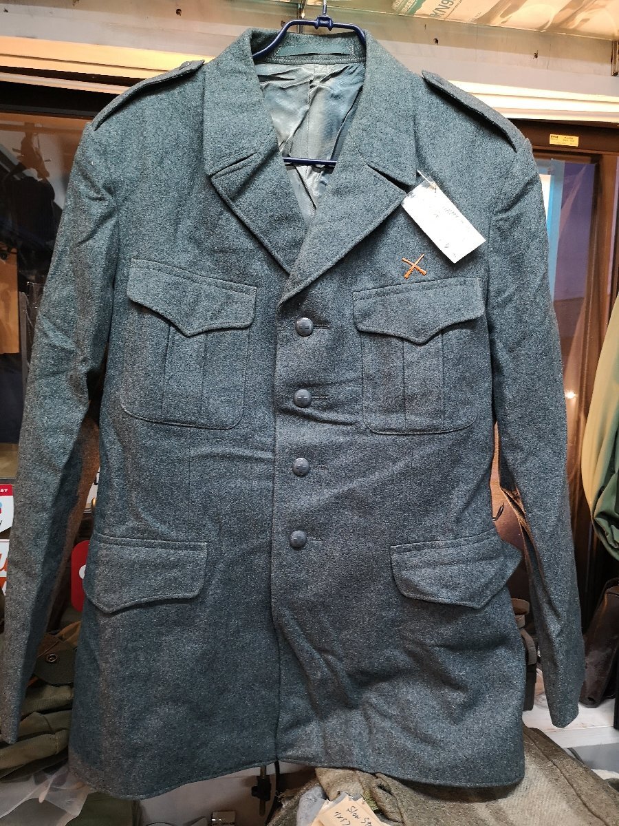 Yahoo!オークション - スイス軍放出品 ウールジャケット中古 26A 10170...