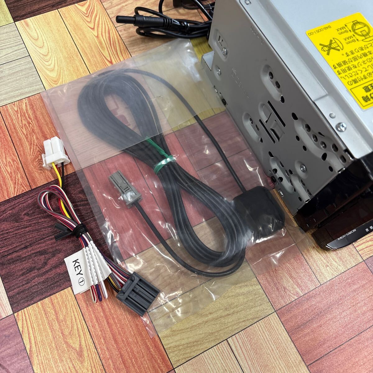 Yahoo!オークション - KENWOOD メモリーナビ ケンウッド MDV -D208
