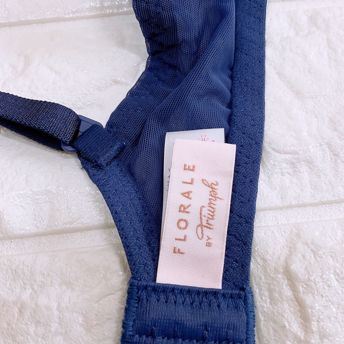 Yahoo!オークション - 新品 トリンプ フロラーレ508 ブラジャー B75