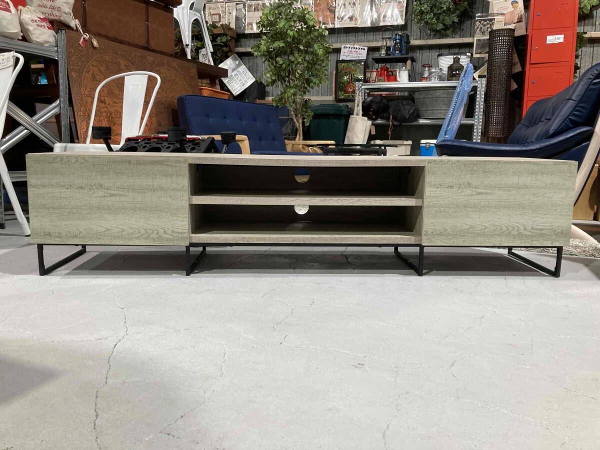 Yahoo!オークション - LOWYA TVボード テレビ台 無垢材風 グレーオー...