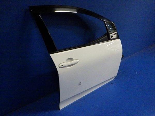 Yahoo!オークション - トヨタ ZVW55 50 51 プリウス フロント 右 ドア ...