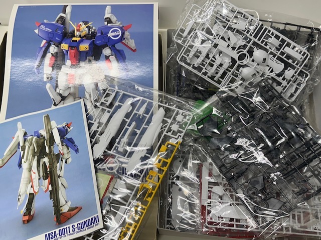 Yahoo!オークション - 【2782】 未組立 バンダイ MG 1/100 MSA-0011 S...