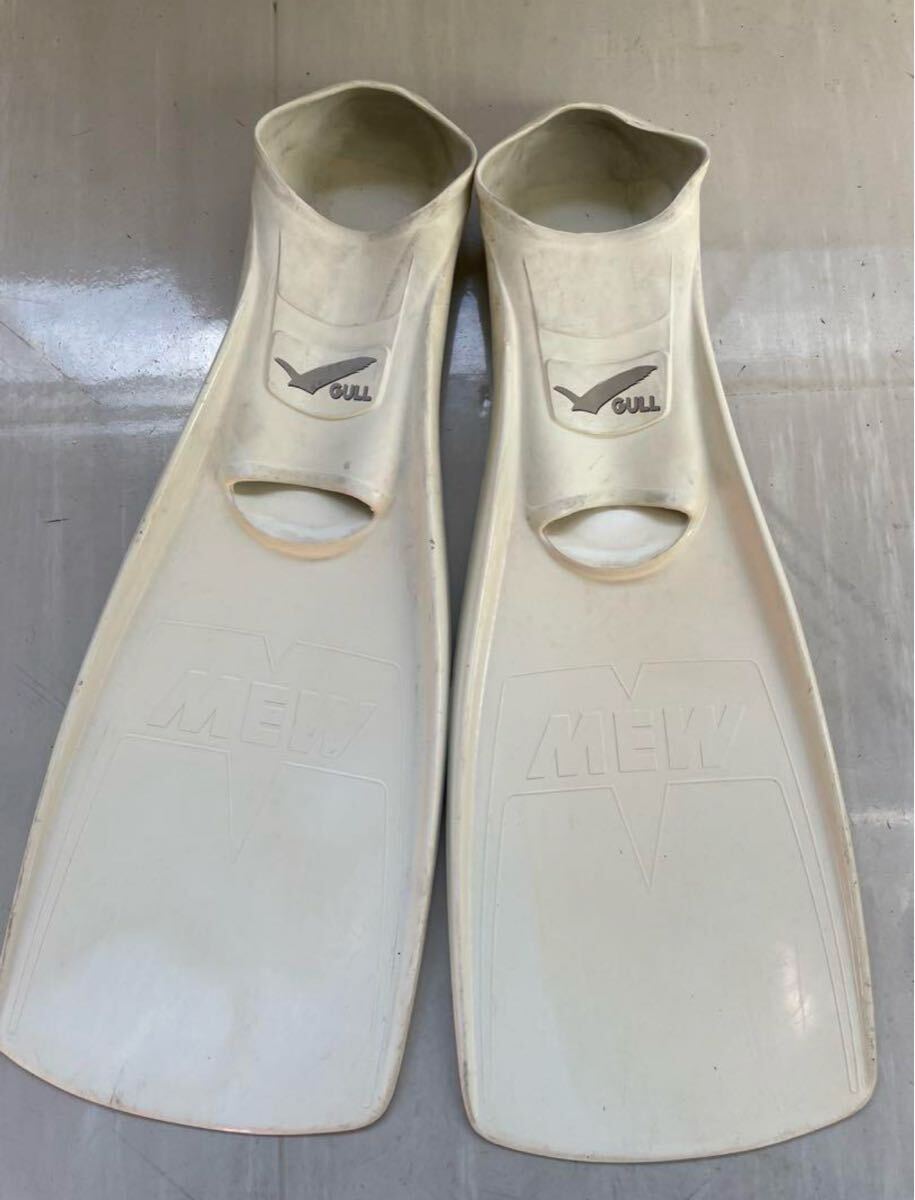Yahoo!オークション - GULL MEW フィン Lサイズ ホワイト