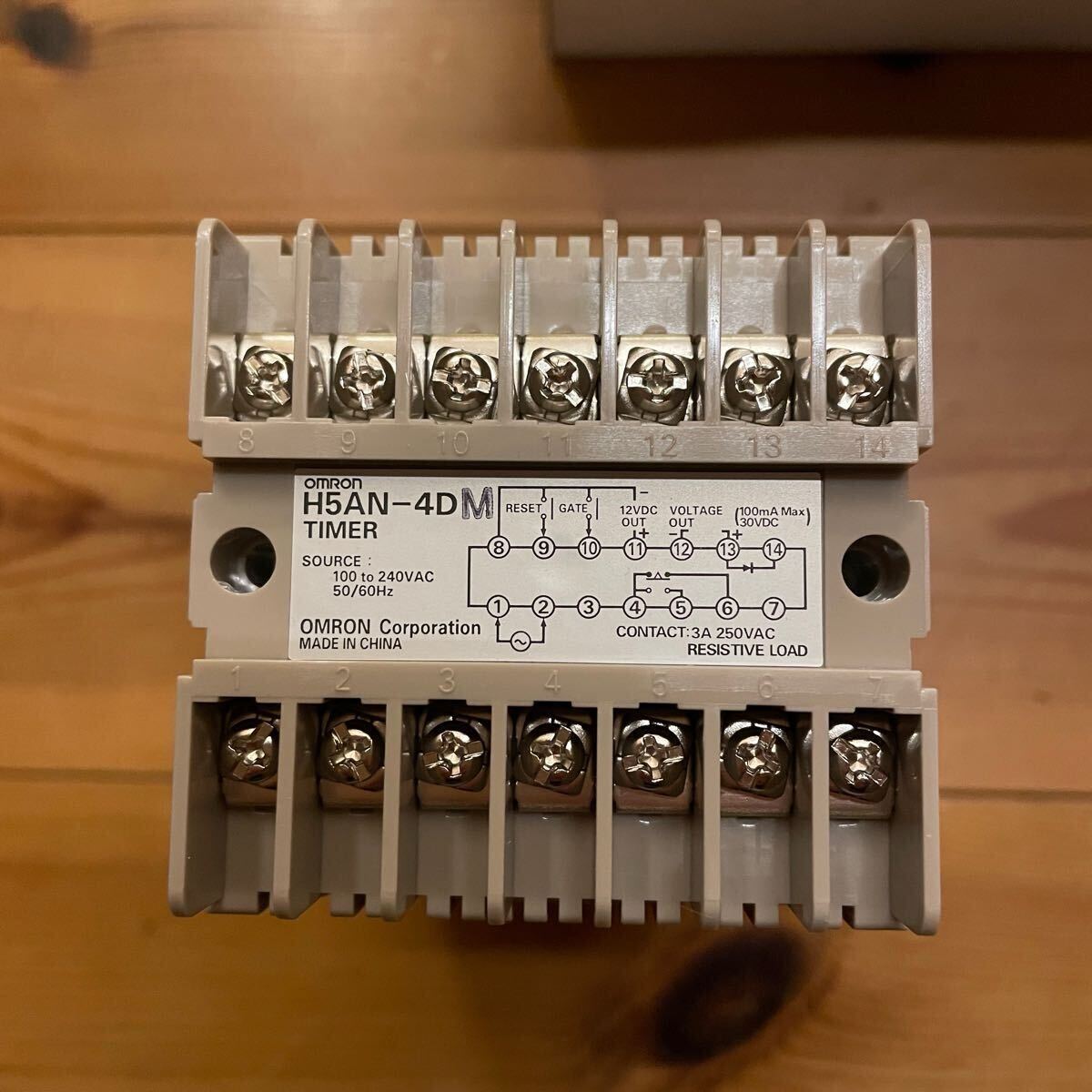 Yahoo!オークション - オムロン クォーツタイマー H5AN-4DM 新品未使用