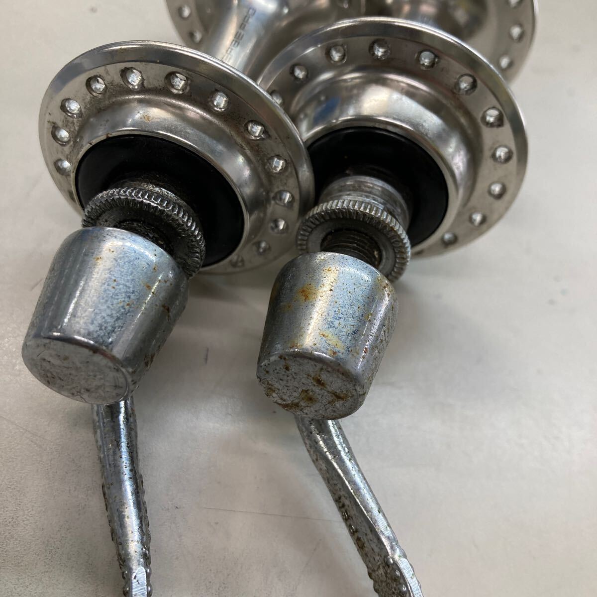 Yahoo!オークション - SUNTOUR superbe pro 36h 126