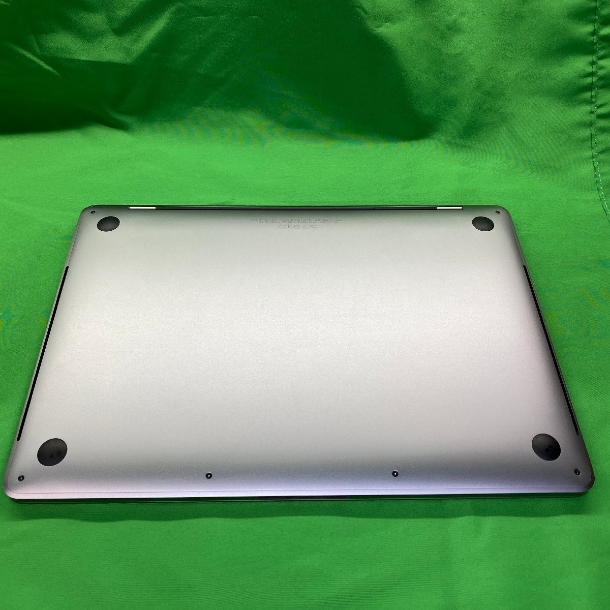 Yahoo!オークション - 813 MacBook Pro (13-inch 2018)A1989 スペース...