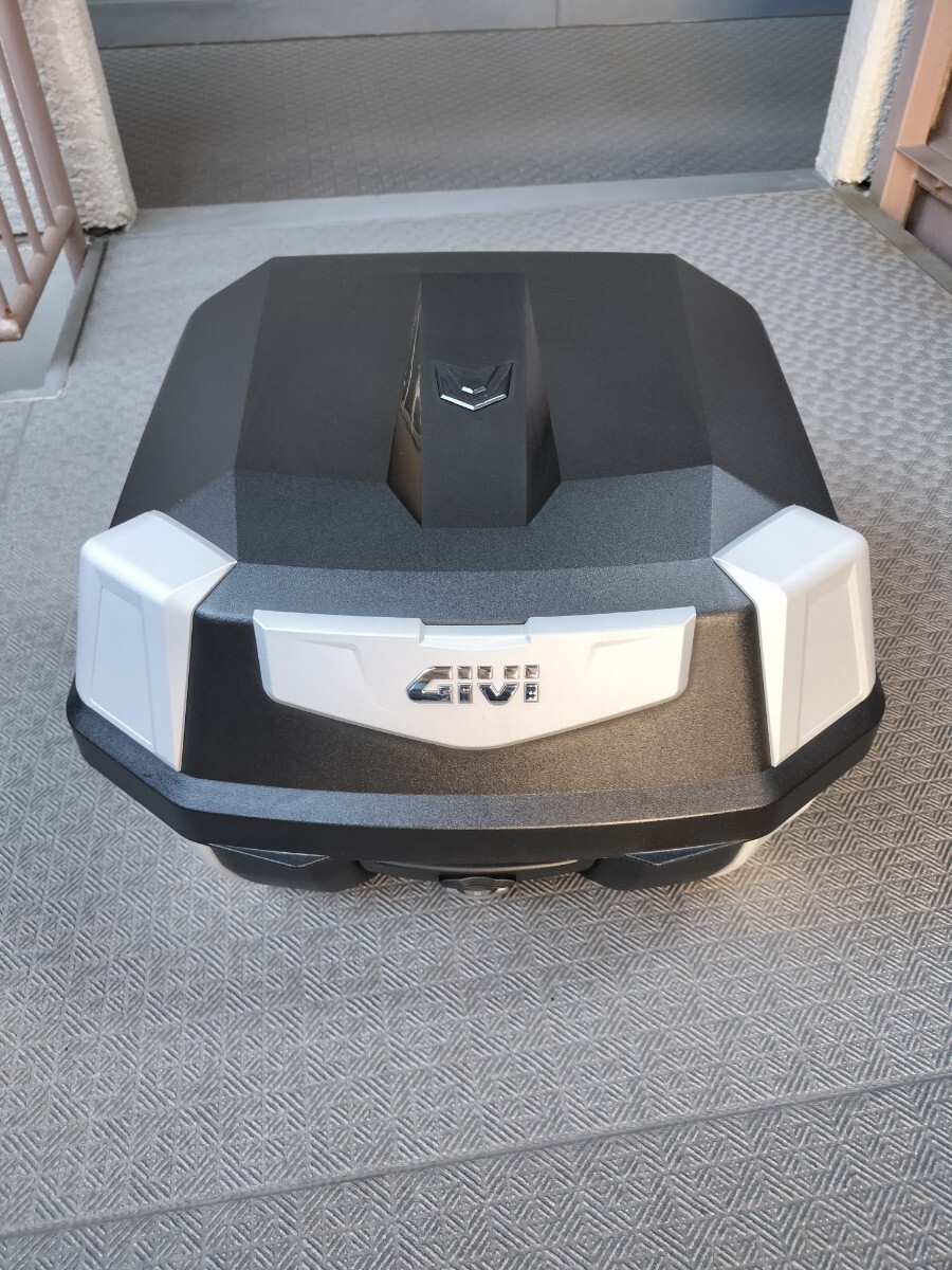 Yahoo!オークション - GIVI ジビ42Lトップケース リアボックス バイク...