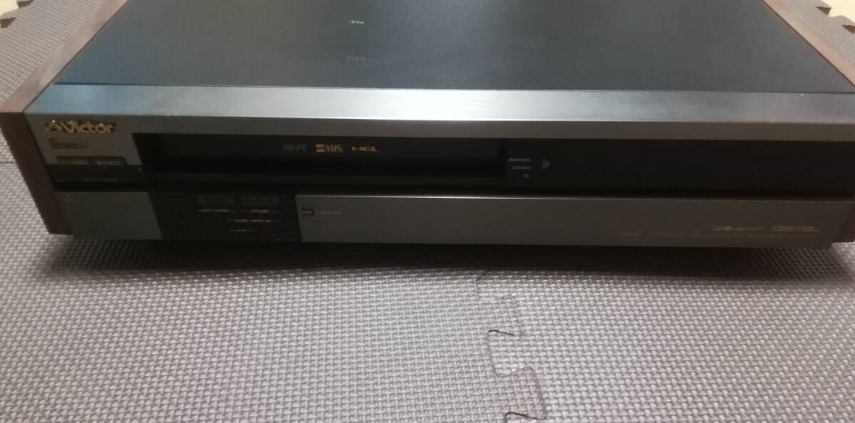 Yahoo!オークション - Victor S-VHSビデオデッキ HR-S8000 ジャンク 送...