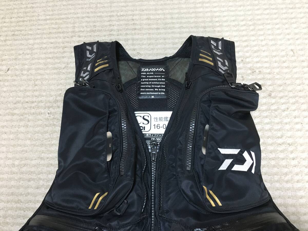 Yahoo!オークション - ダイワ フローティングベスト DF-3607 サイズM ...