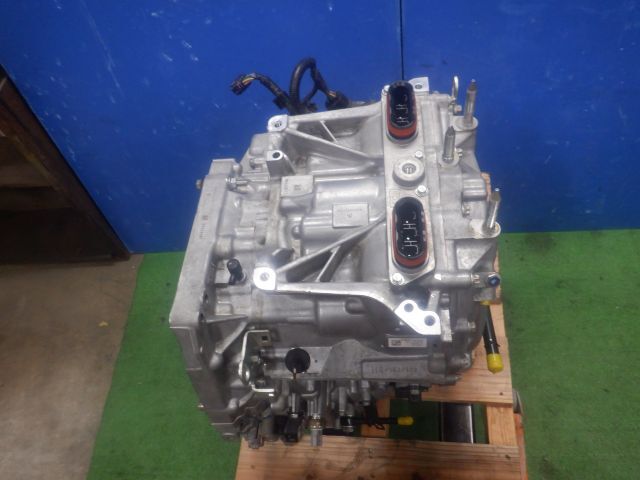 Yahoo!オークション - ステップワゴン 6AA-RP8 e HEV スパーダ トラン...