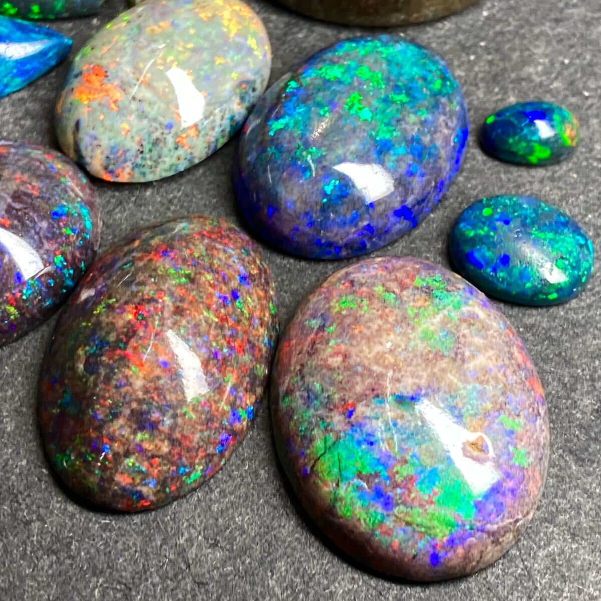 Yahoo!オークション - 1円〜 遊色効果 〔天然オパールおまとめ51.5ct〕...