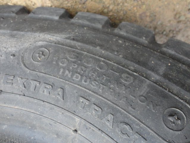 Yahoo!オークション - L510 夏 フォークリフト ブリヂストン J-LUG 6....