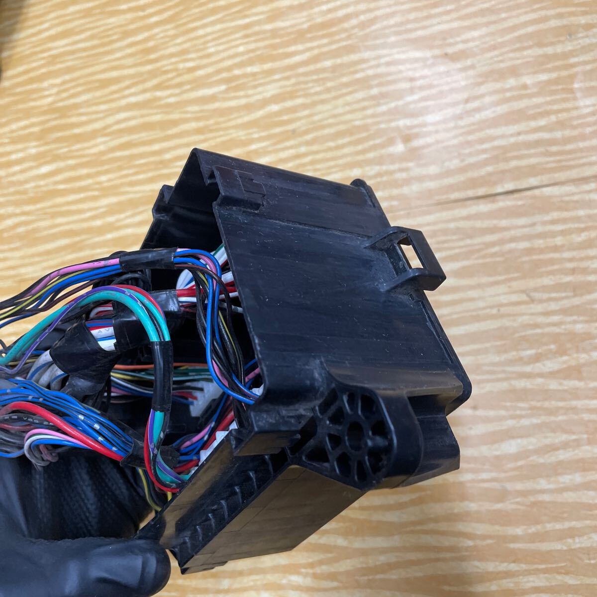 Yahoo!オークション - ヒューズボックス AT車 ジムニー JB23 9型