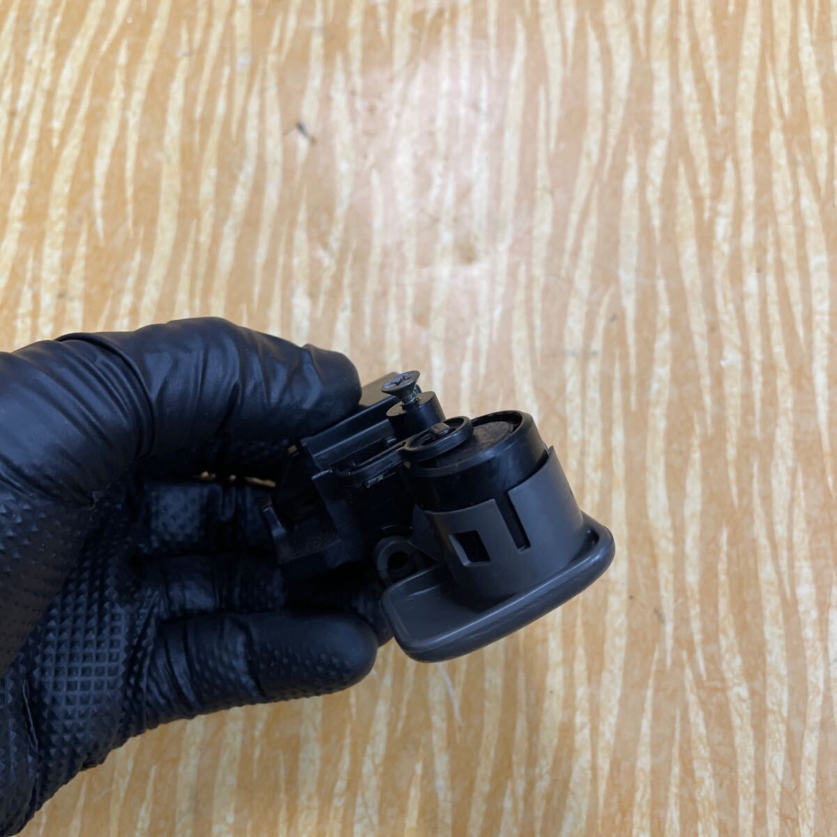 Yahoo!オークション - グローブボックス 取手 ロック ジムニー JB23 3...