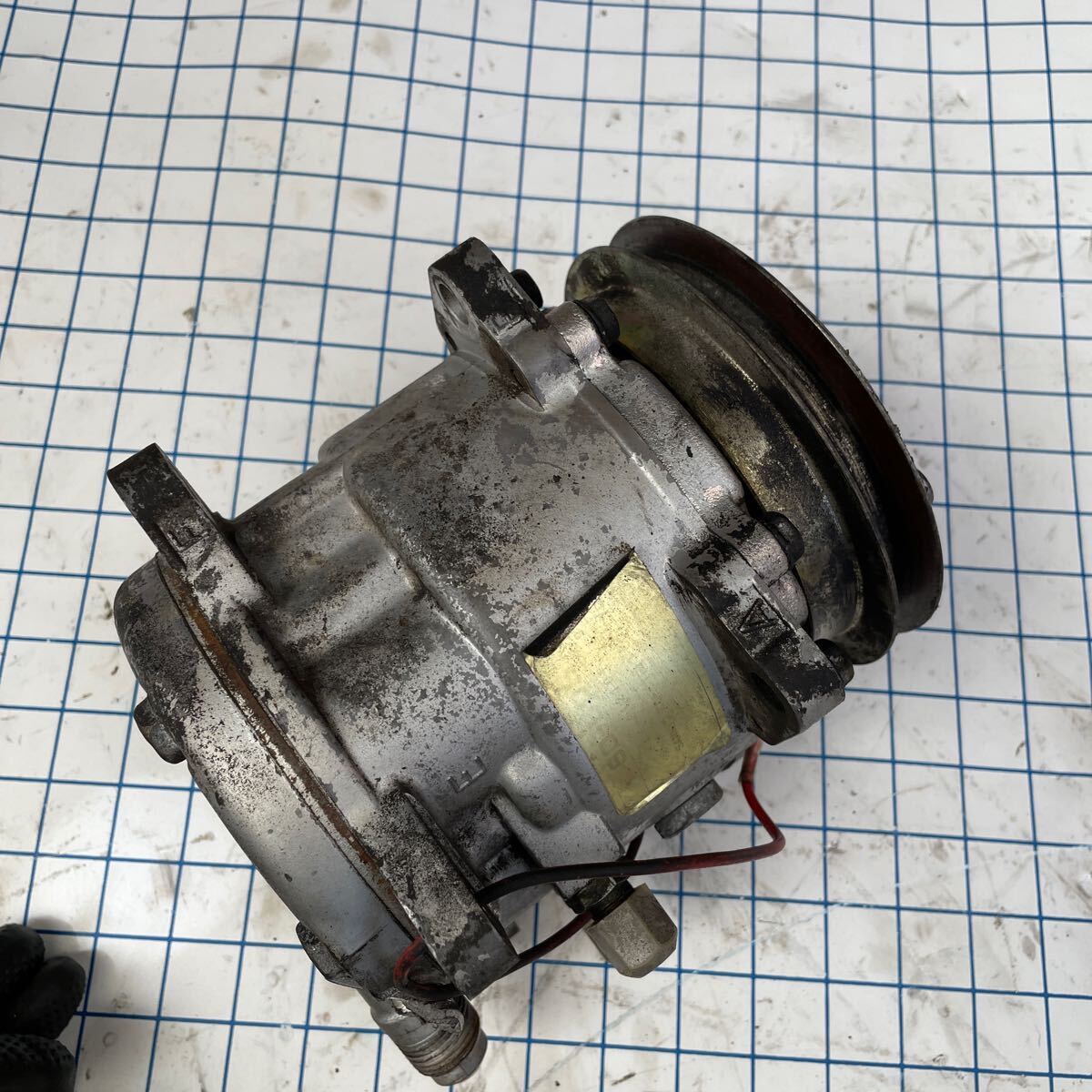 Yahoo!オークション - エアコン コンプレッサー ジャンク ジムニー SJ3...