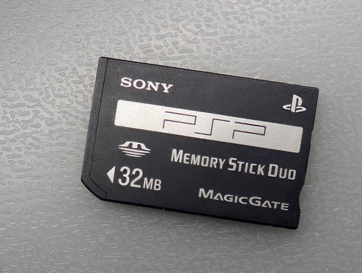 Yahoo!オークション - SONY Memory Stick Duo 32MB PSP-M32 ソニー メ...