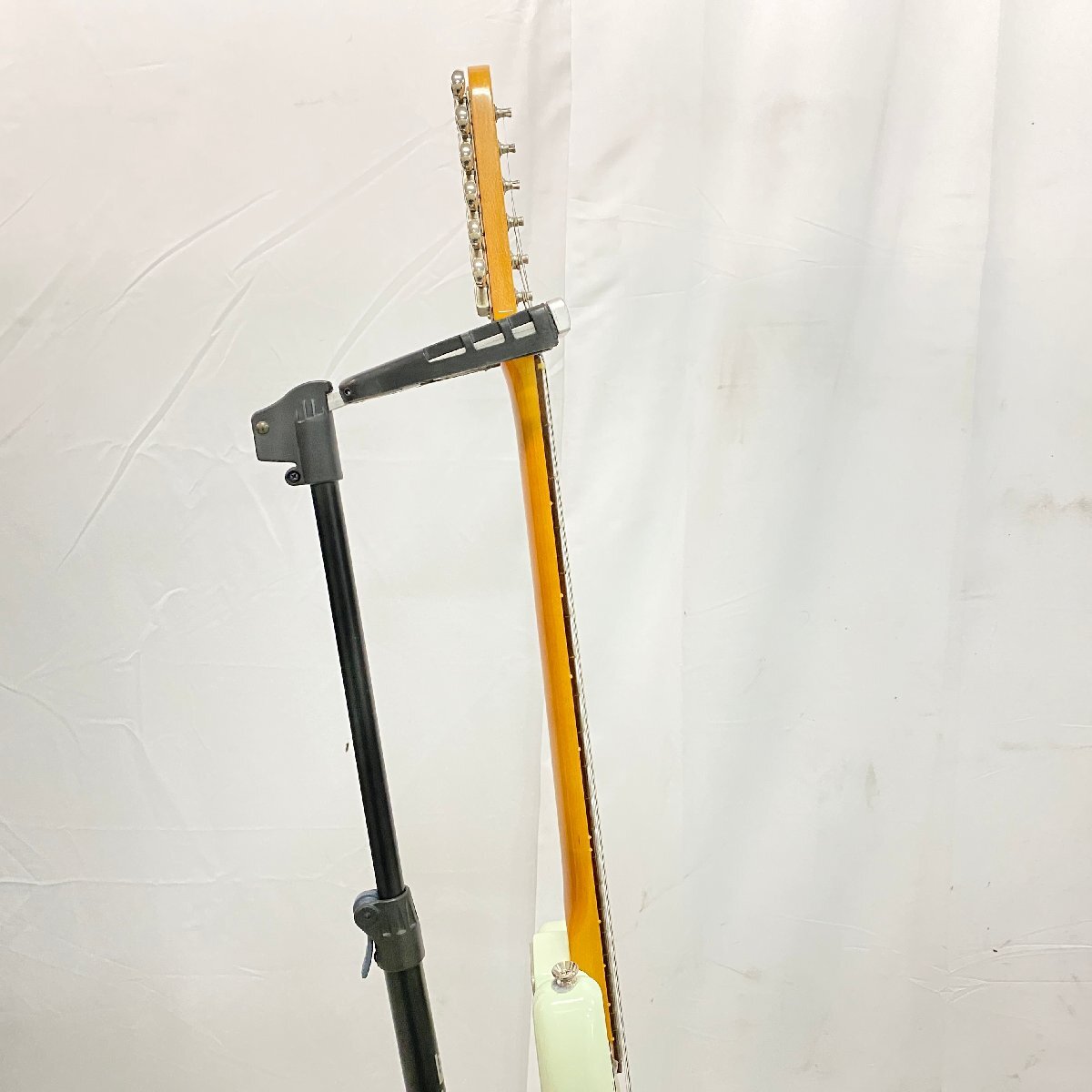 Yahoo!オークション - 【 B 】5977 Squier MUSTANG #IC20015519 エレキ...