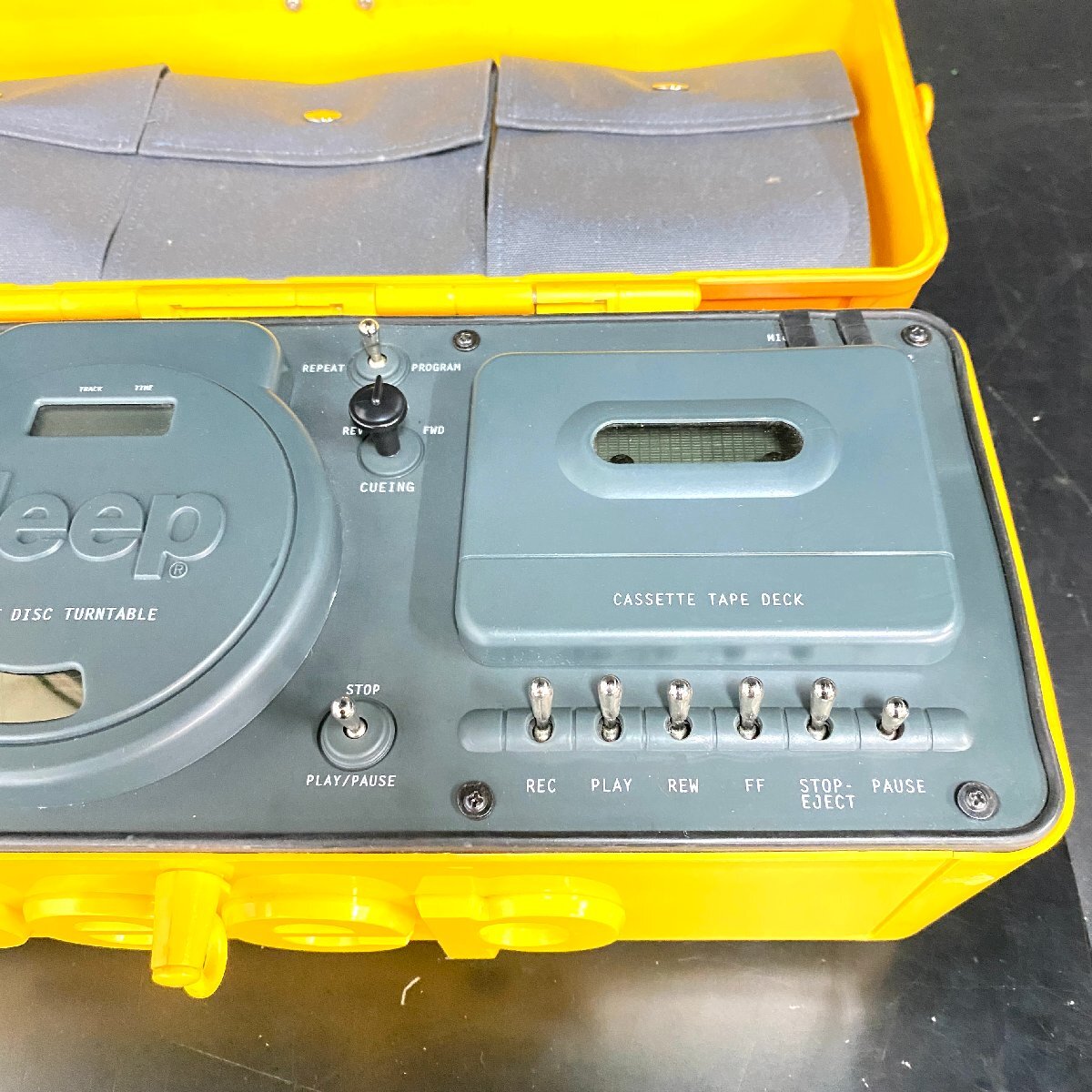 Yahoo!オークション - 【 G 】6745 TELEMANIA Jeep WPSS-1A CDデッキ/...